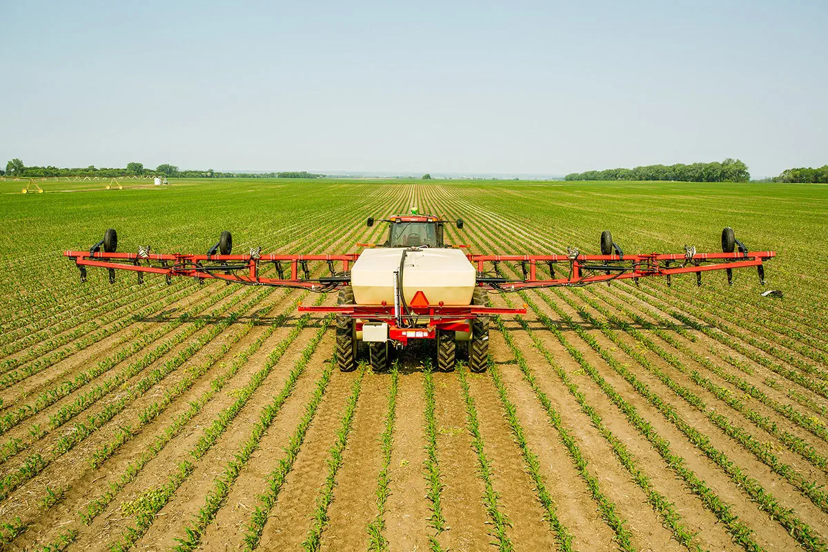 Farm King 1860 Applicator | AllMachines