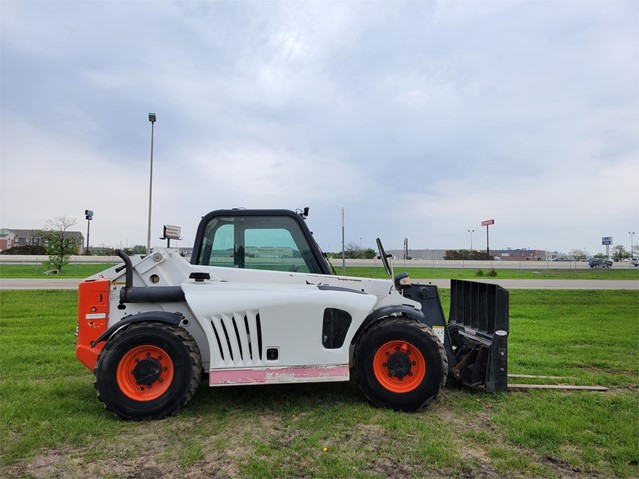 Bobcat V417 Telehandler: Specs, Dimensions, Manuals