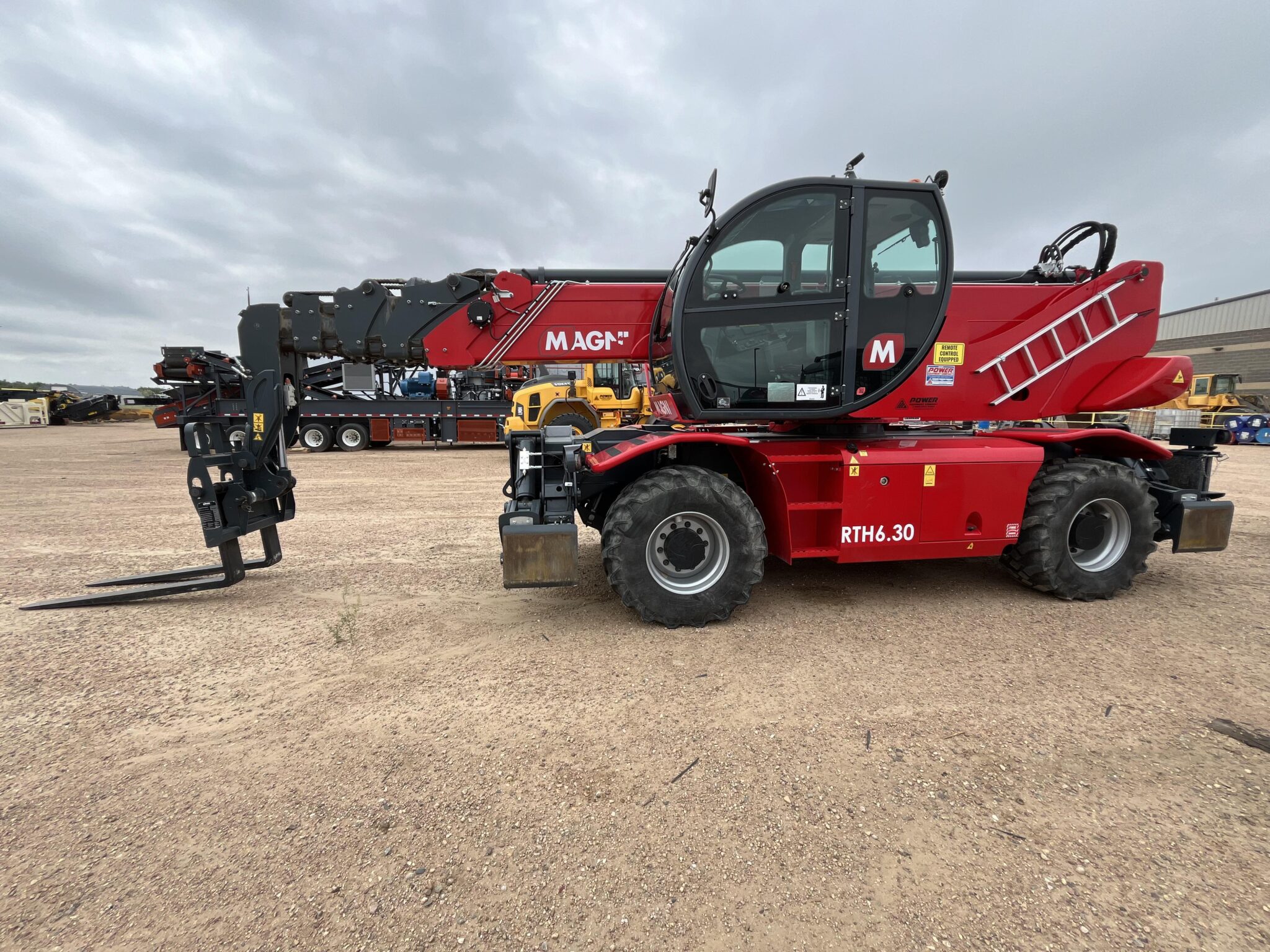 Magni RTH 6.30 Telehandler: Specs, Dimensions, Manuals
