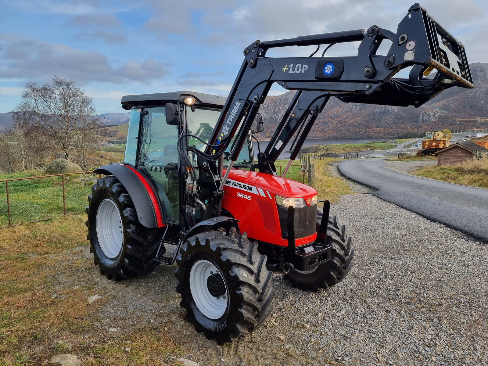 Massey Ferguson 3645: Attachments, Specs, Price