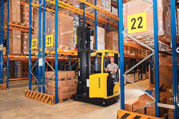 Hyster R2.0HD Reach Truck: Specs | AllMachines