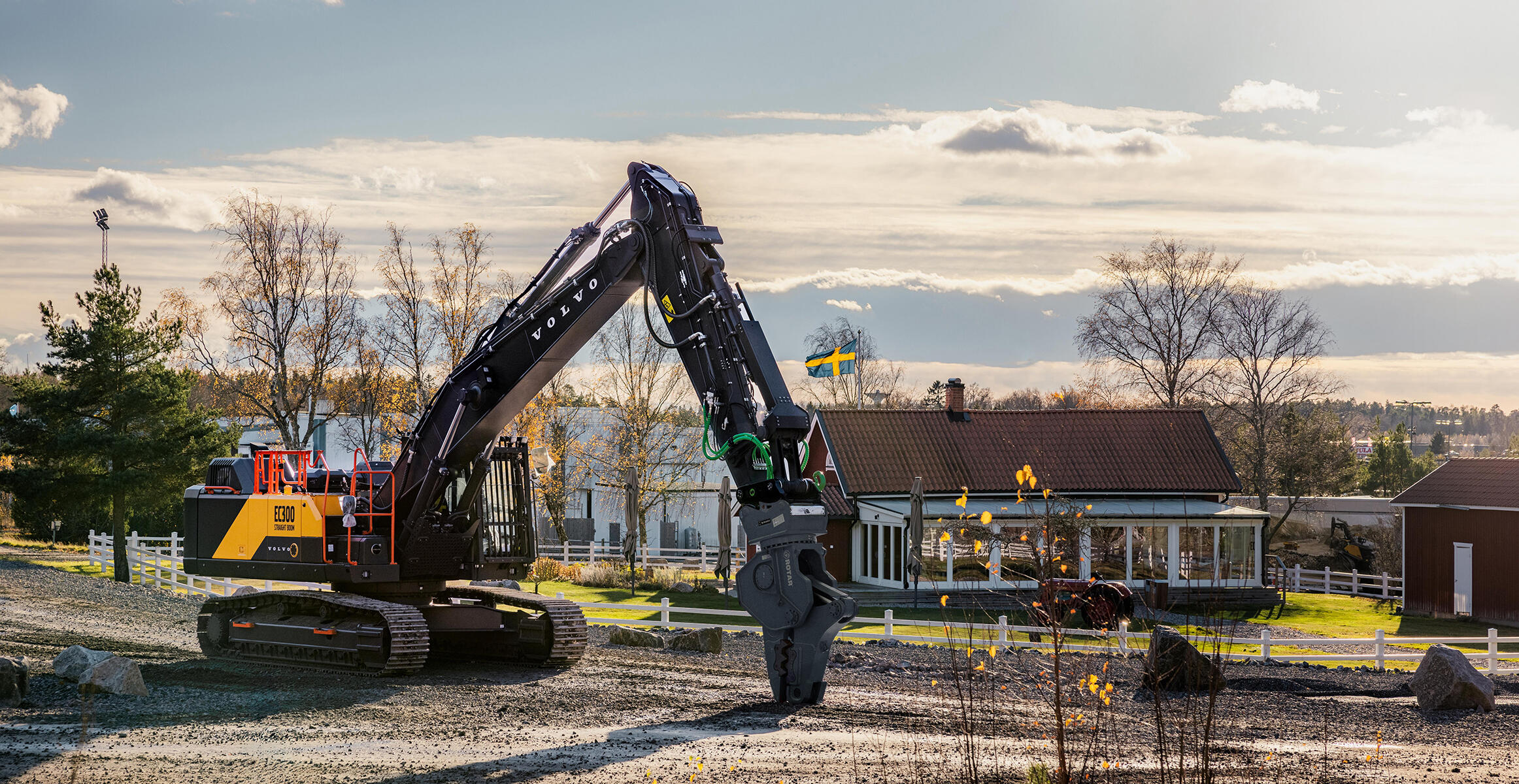 Volvo EC300E Straight Boom Excavators | AllMachines