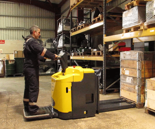 Combilift COMBI-PPT 17300 lbs Pallet Jack: Specs