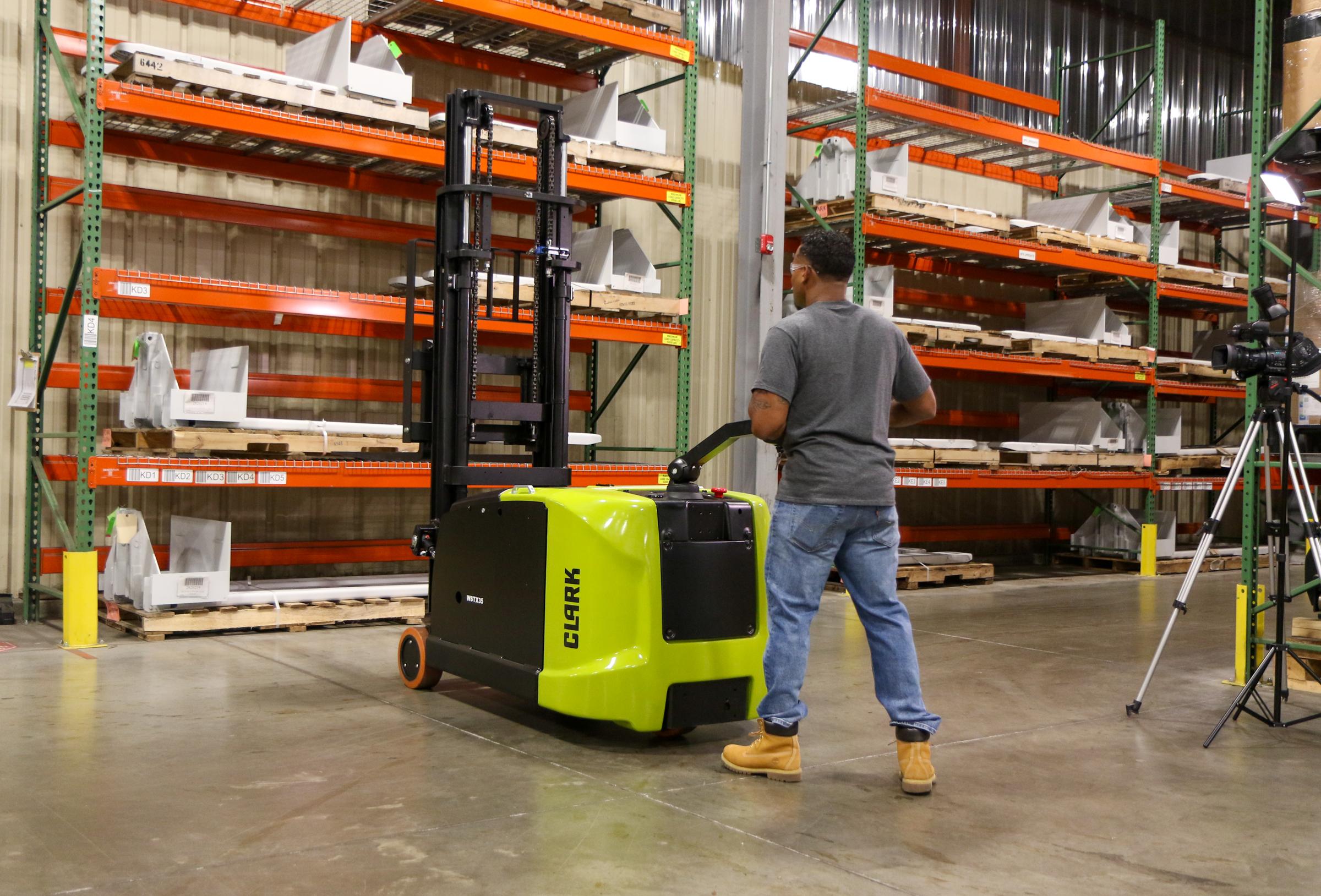Clark WSTX35 Pallet Stacker: Specs, Dimensions, Manuals