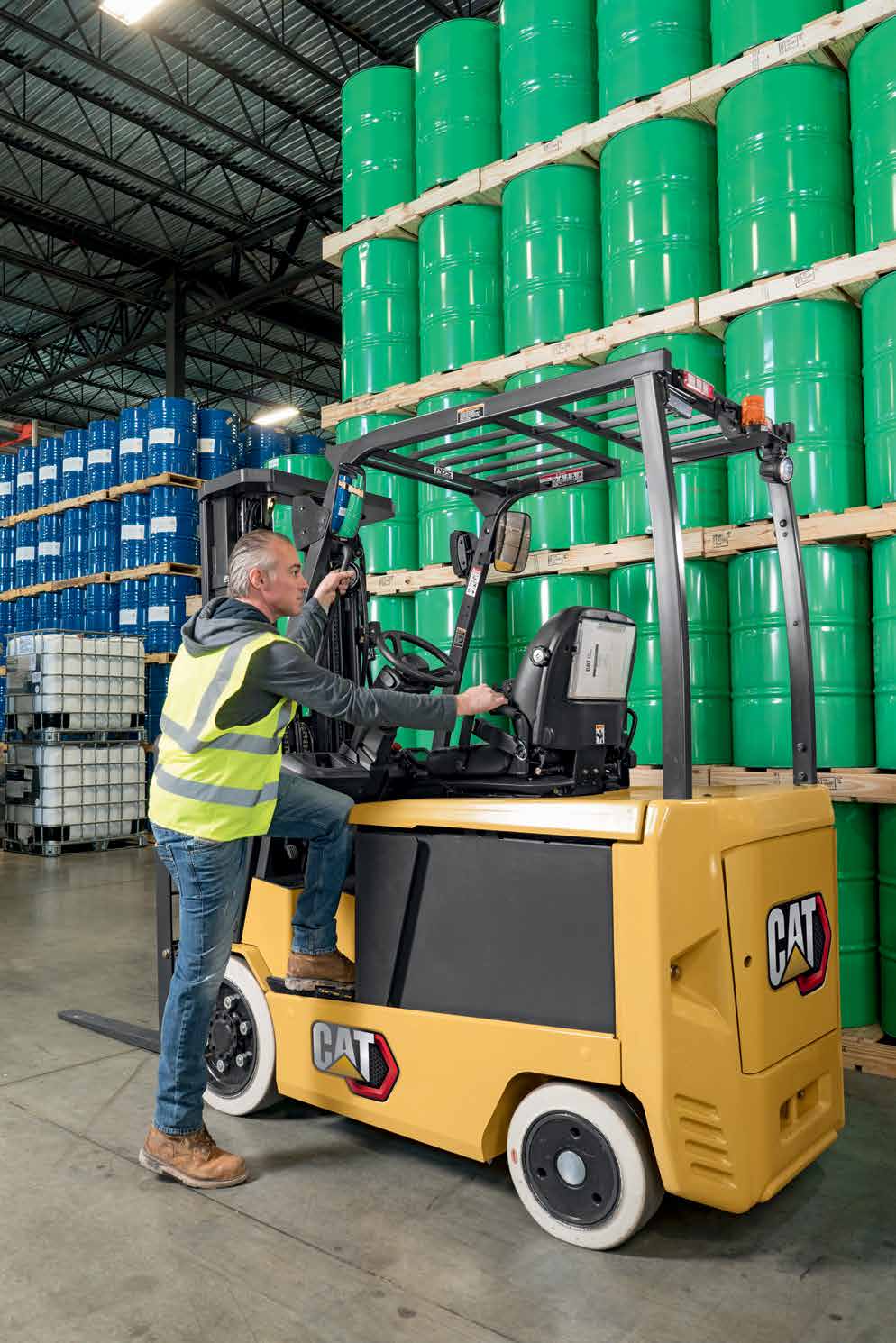 Cat Lift Trucks EC25EN Forklift: Specs Manuals