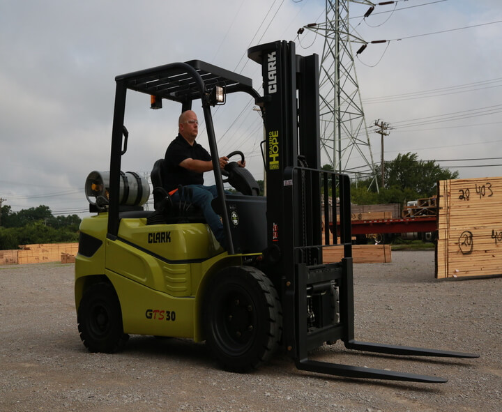 Clark GTS25L Forklift: Specs, Dimensions, Manuals