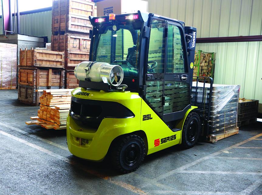 Clark S30D Forklift: Specs, Dimensions, Manuals