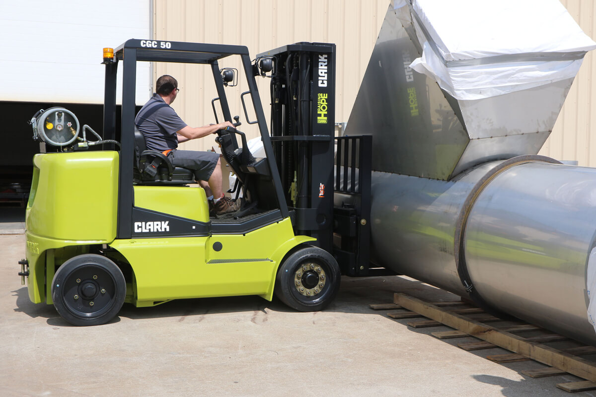 Clark CCG40 Forklift: Specs, Dimensions, Manuals