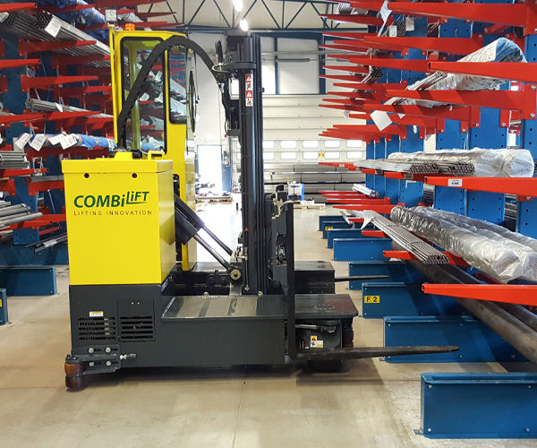 Combilift 3000ST Forklift: Specs, Dimensions, Manuals