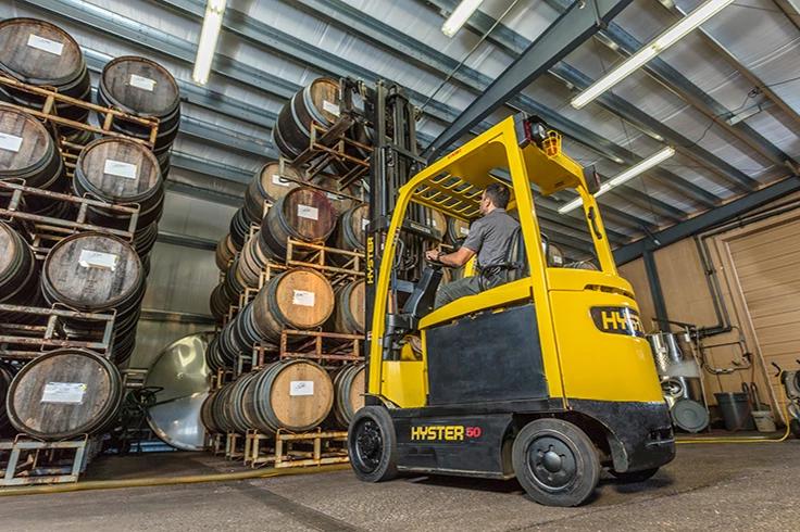 Hyster E70XN Forklift: Specs, Dimensions, Manuals