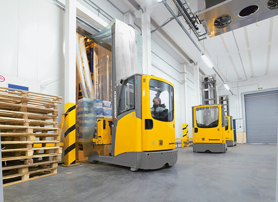 Jungheinrich ETV 320 Reach Truck: Specs Manuals
