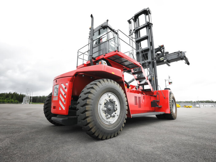 Kalmar DCG400GS 4/4 Container Handler: Specs Manuals