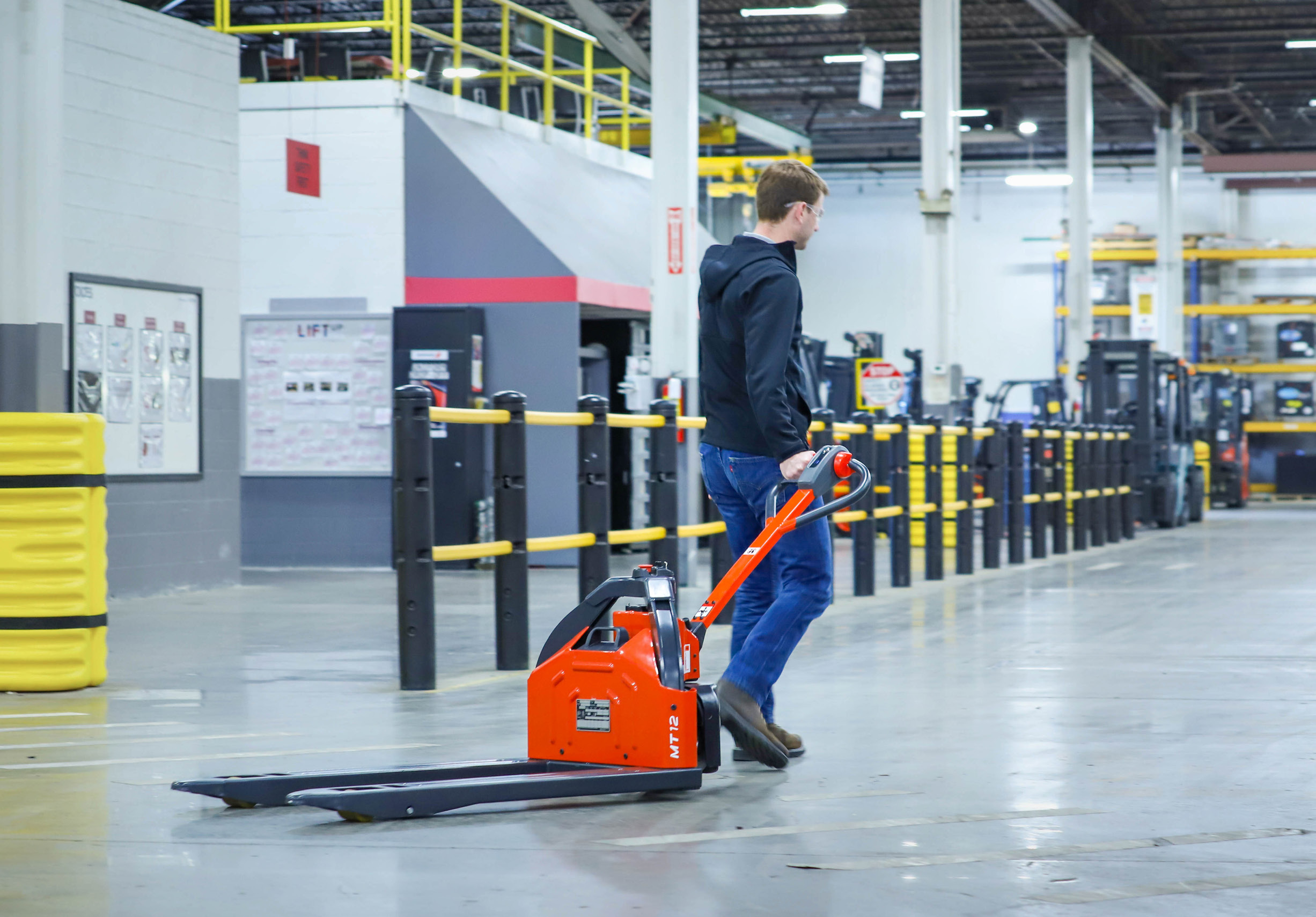 Linde MT12 Pallet Jack: Specs, Dimensions, Manuals