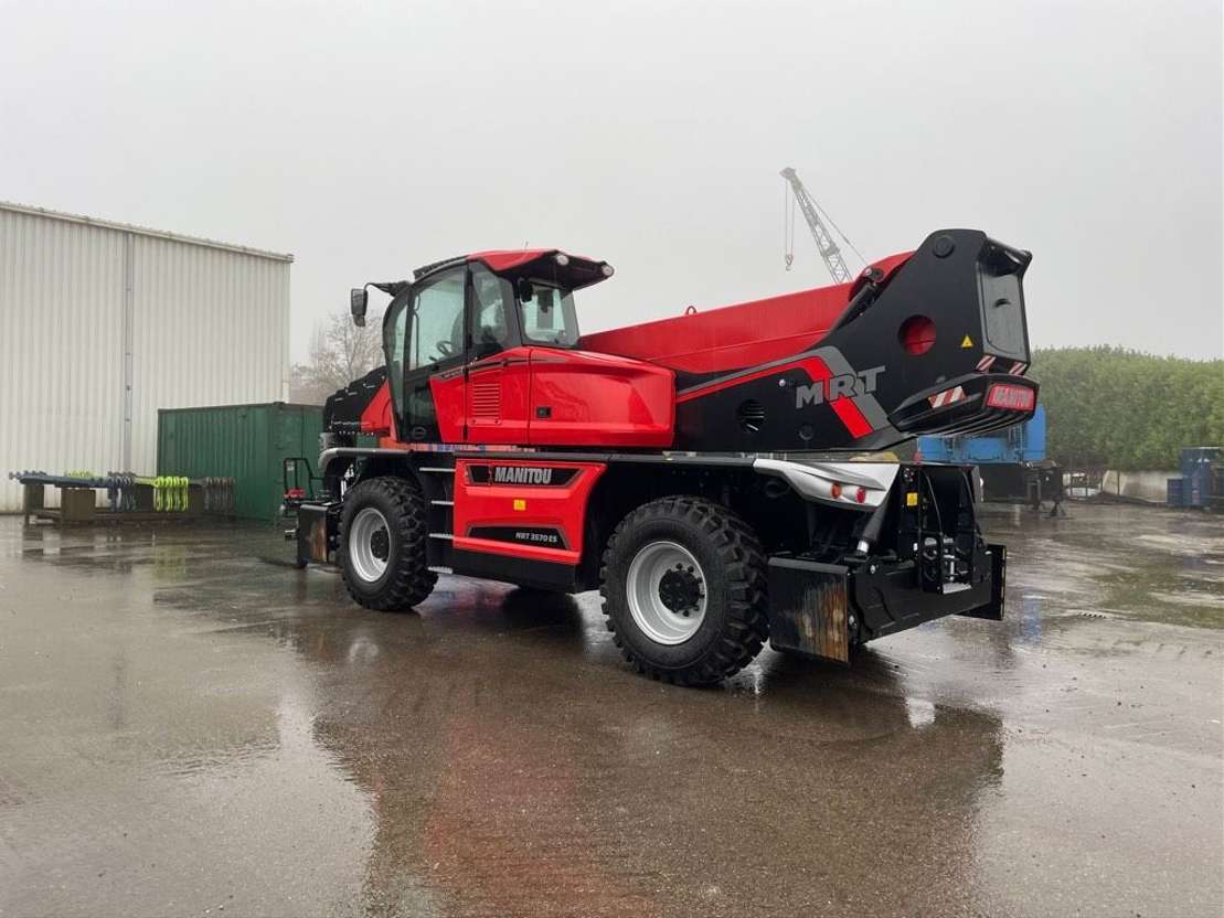 Manitou MRT 3570 ES Telehandler: Specs Manuals
