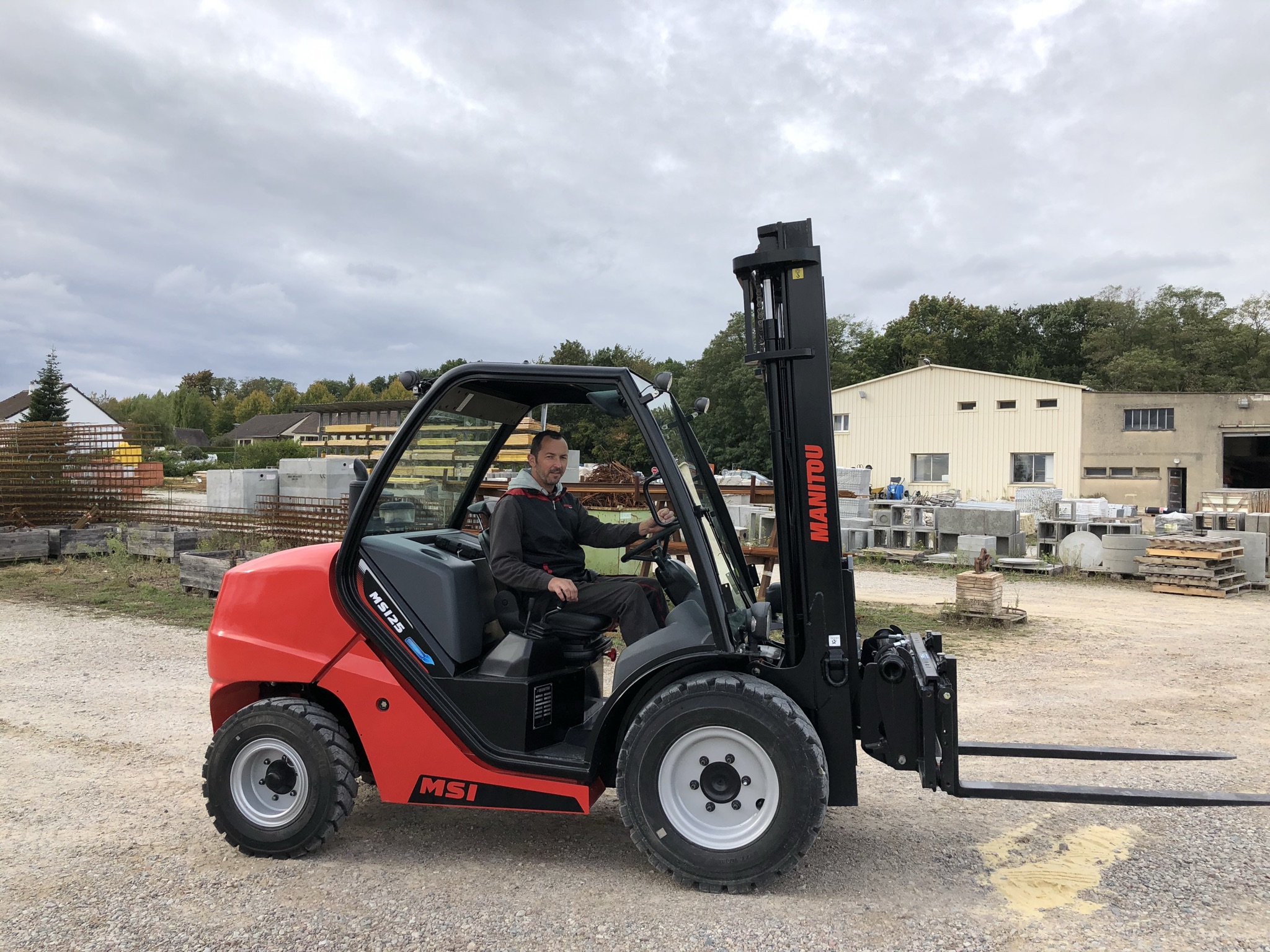 Manitou MSI 25 ST5 Forklift: Specs | AllMachines
