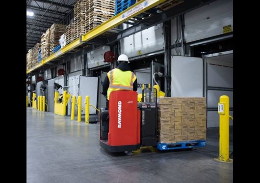 The Raymond Corporation 8410 Pallet Jack: Specs Manuals