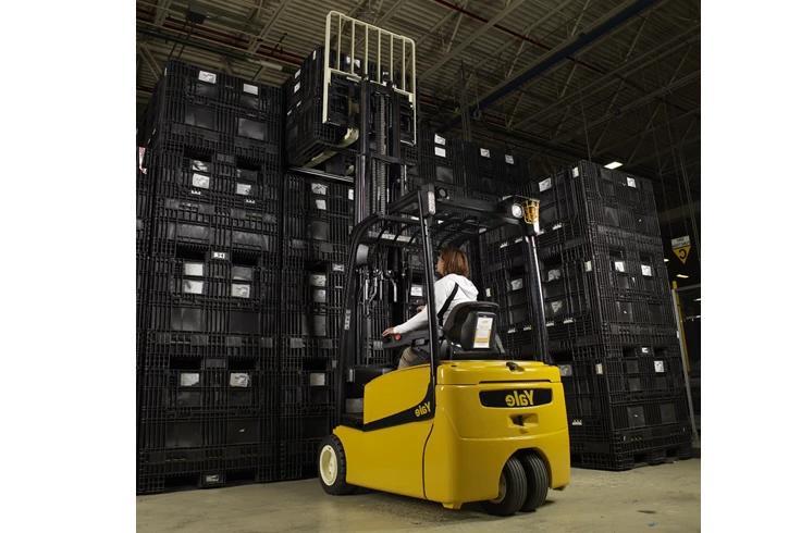 Yale ERP035VT Forklift: Specs, Dimensions, Manuals