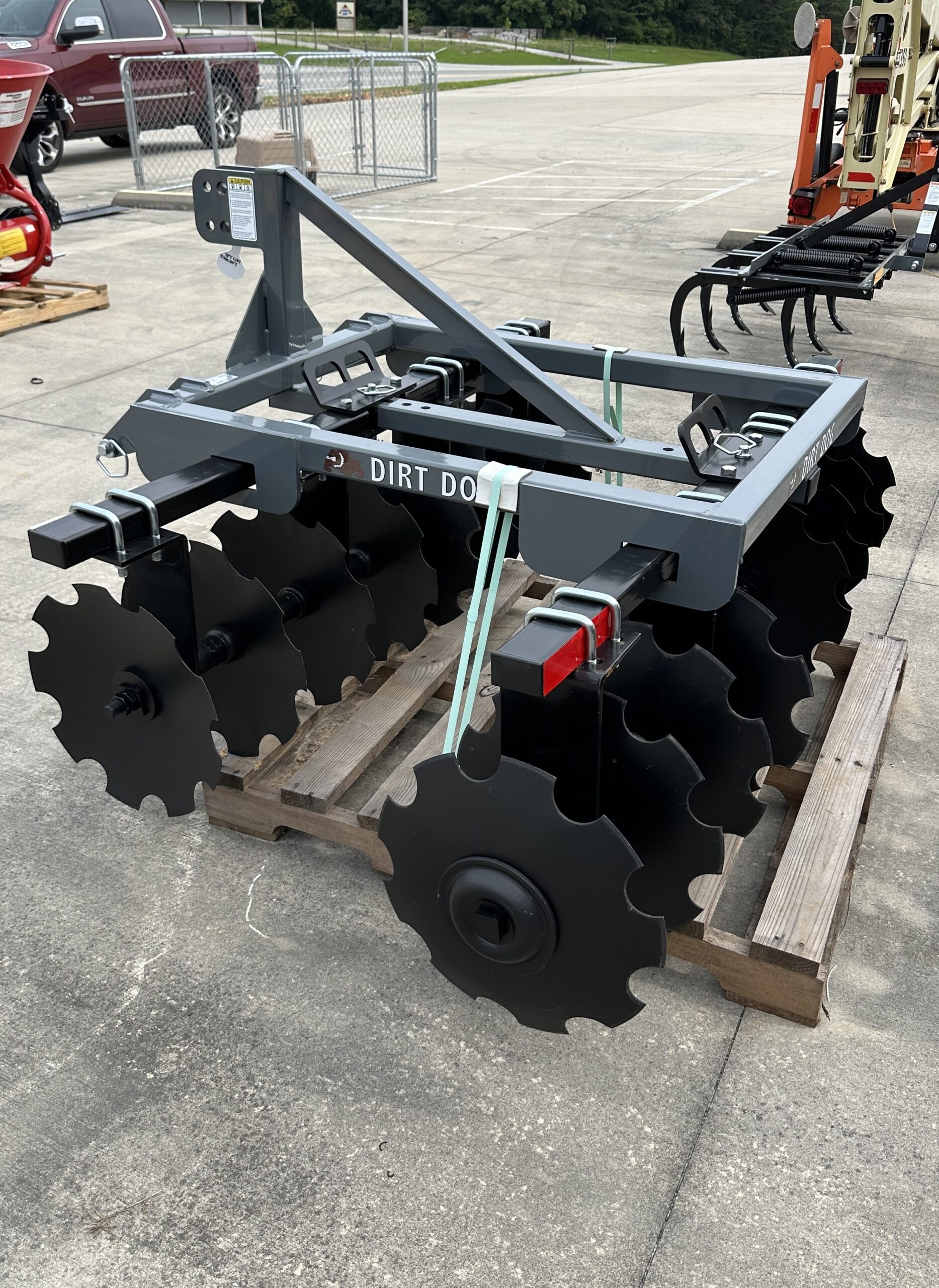 Dirt Dog 200-7 Harrow | AllMachines