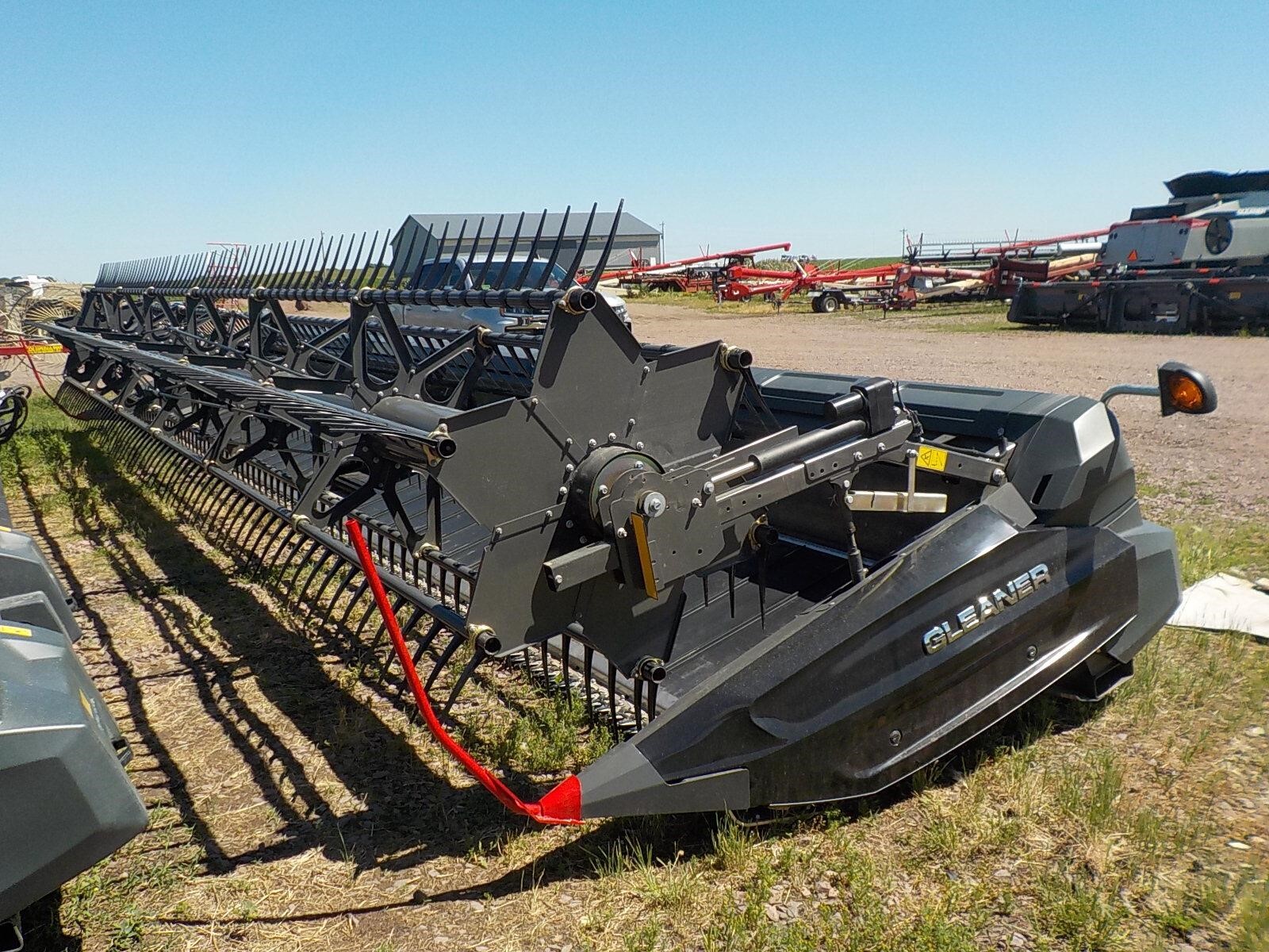 Gleaner 9330 Combine Header Specs and Price