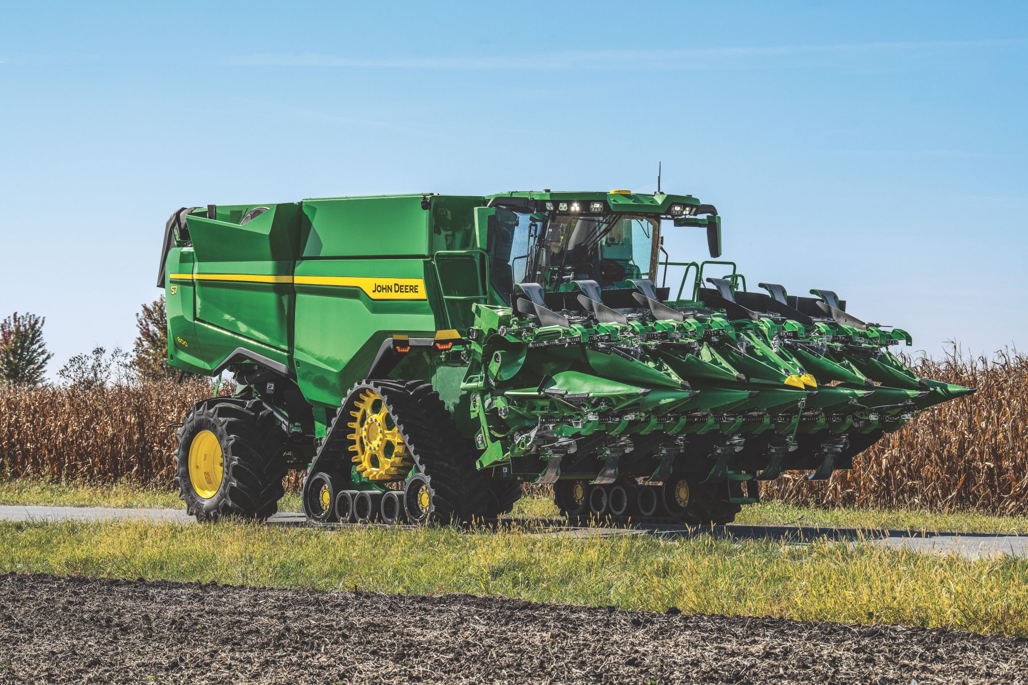 John Deere S7 700 Combine Harvester Specs and Price