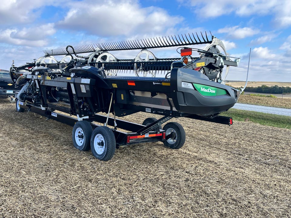 Macdon FD261 Combine Header Specs and Manual | AllMachines