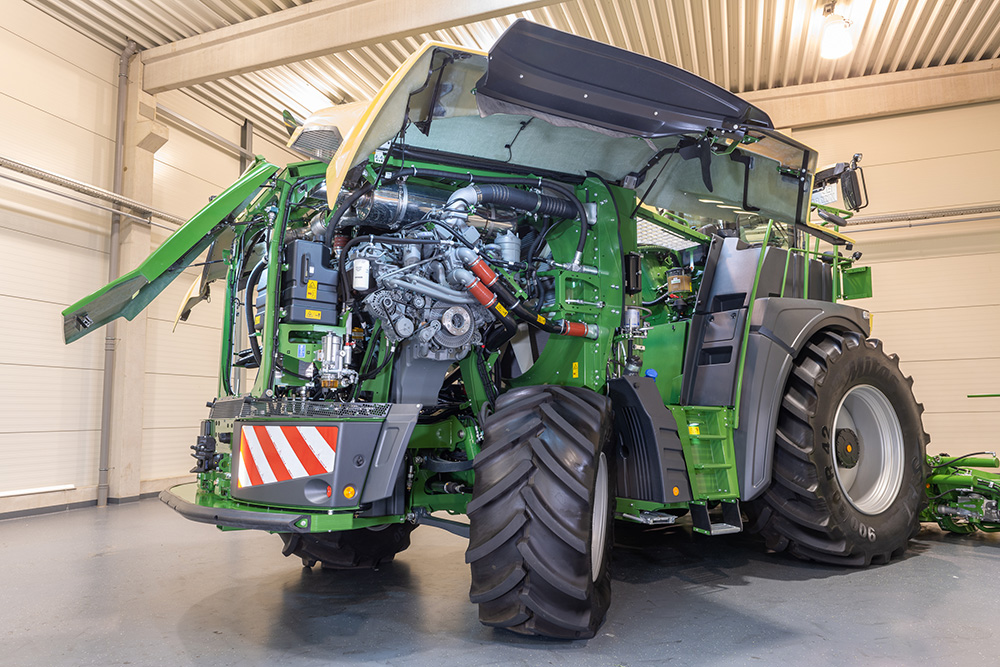 Krone BiG X 680 Forage Harvester Specs
