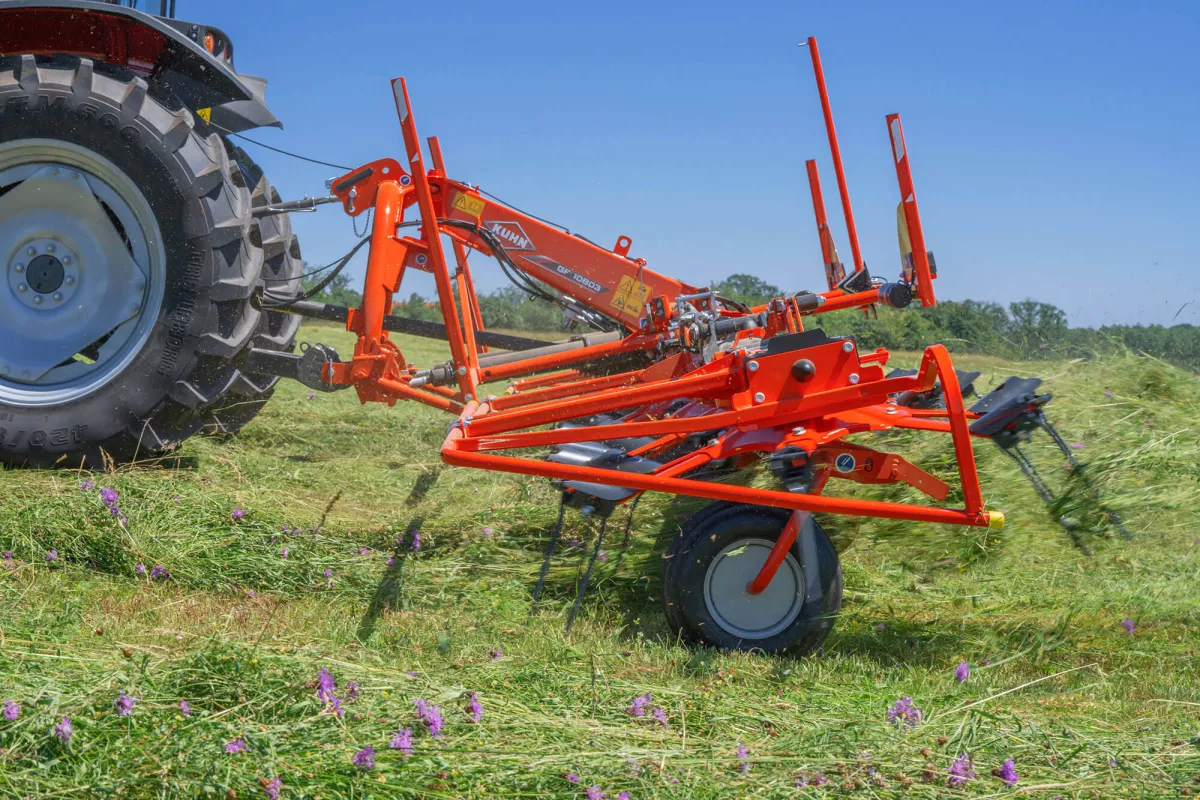 KUHN GF 7903 Tedder Specs and Reviews | AllMachines