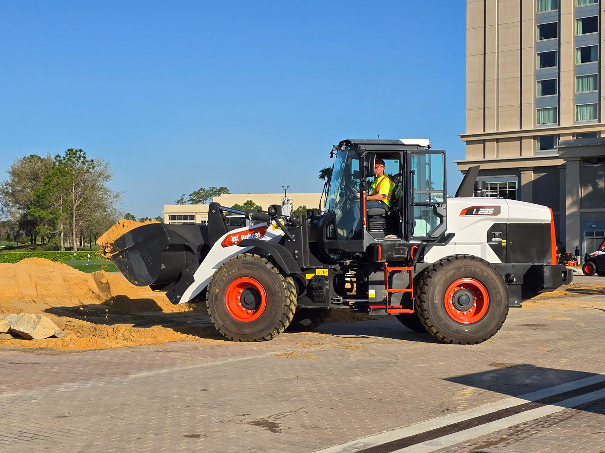 Bobcat L235 Loader | AllMachines