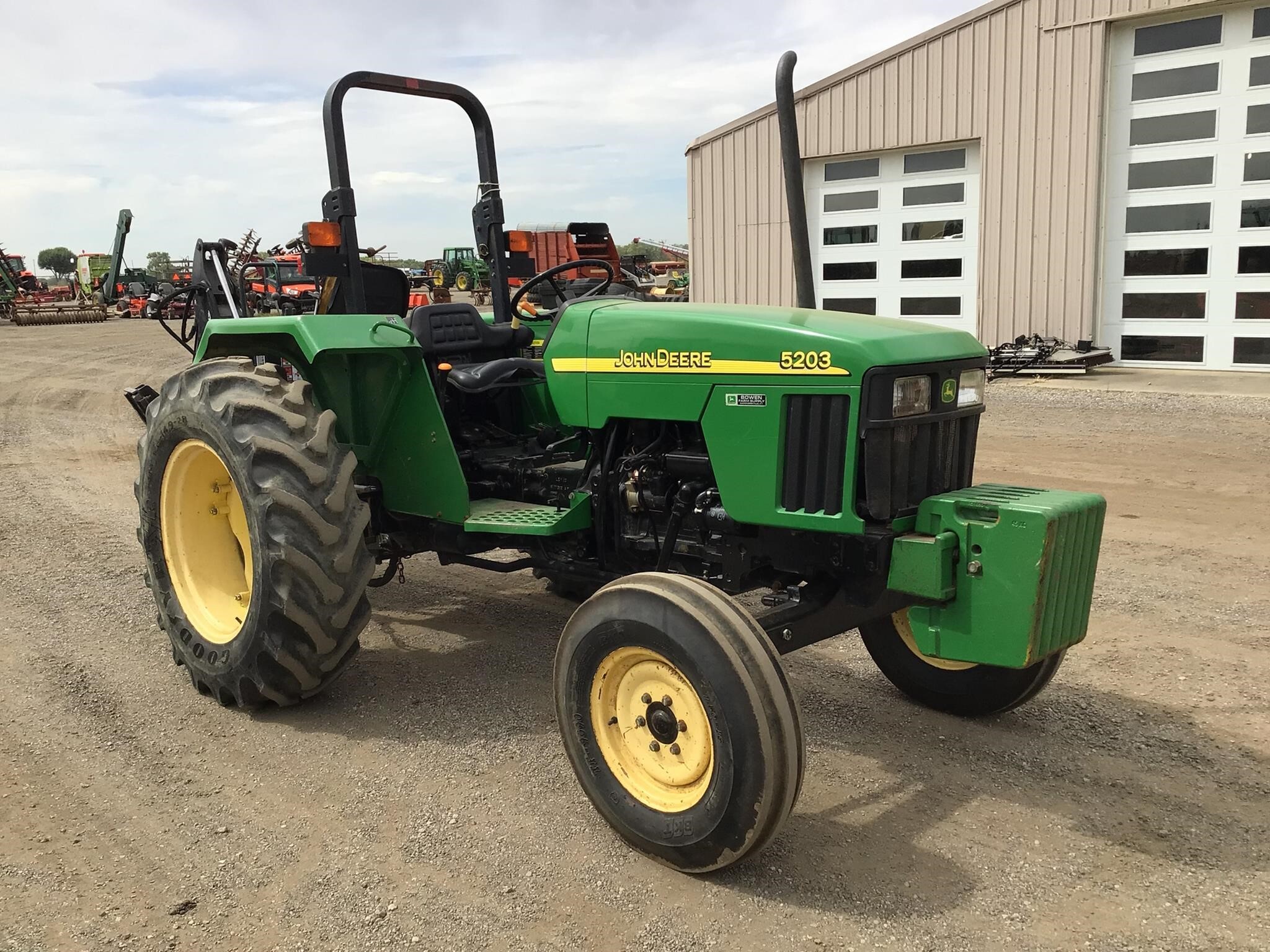 John Deere 5203: Attachments, Specs, Price | AllMachines