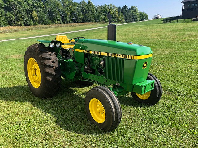 John Deere 2440 Tractor | AllMachines