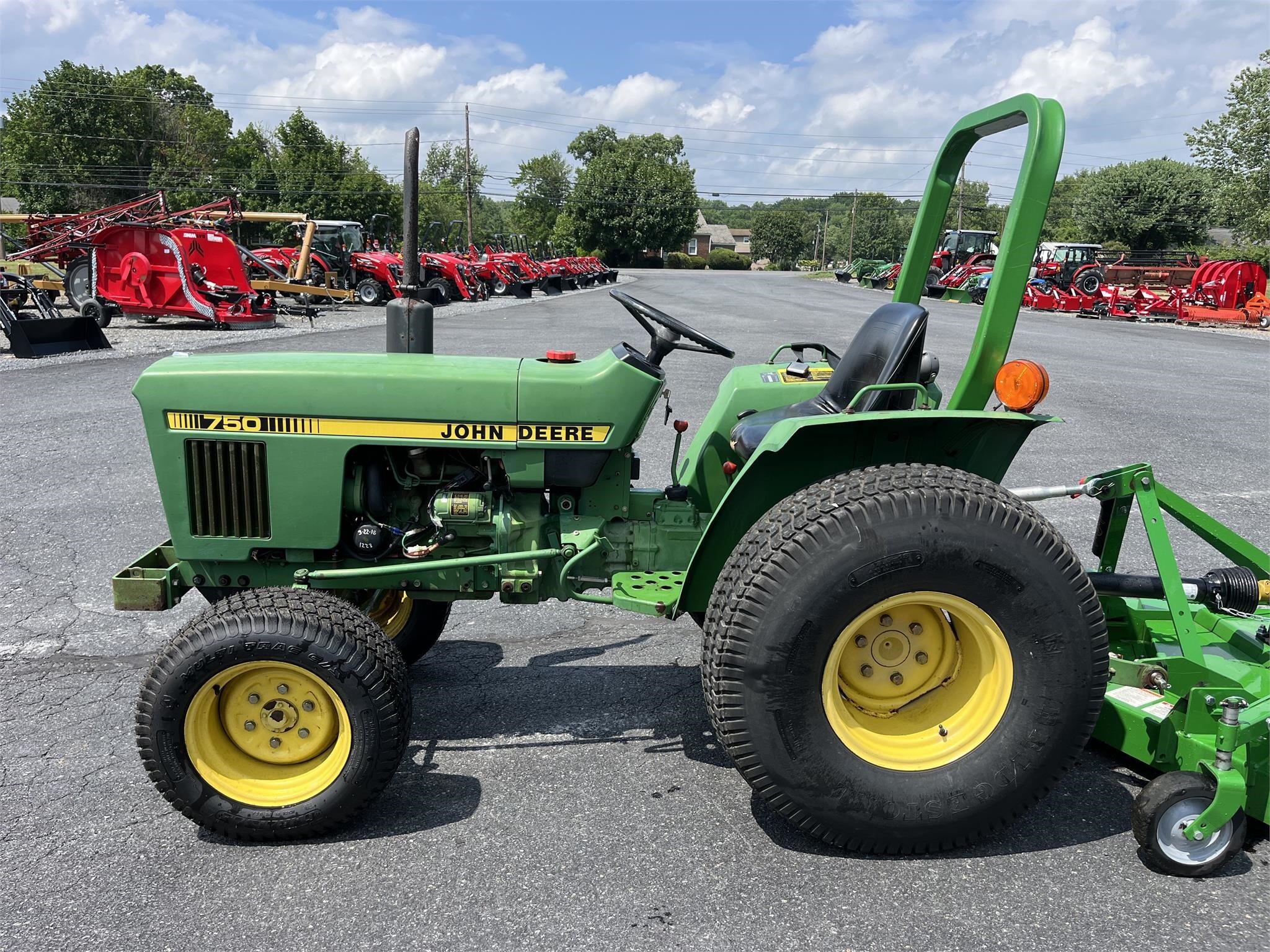 John Deere 750: Attachments, Specs, Price | AllMachines