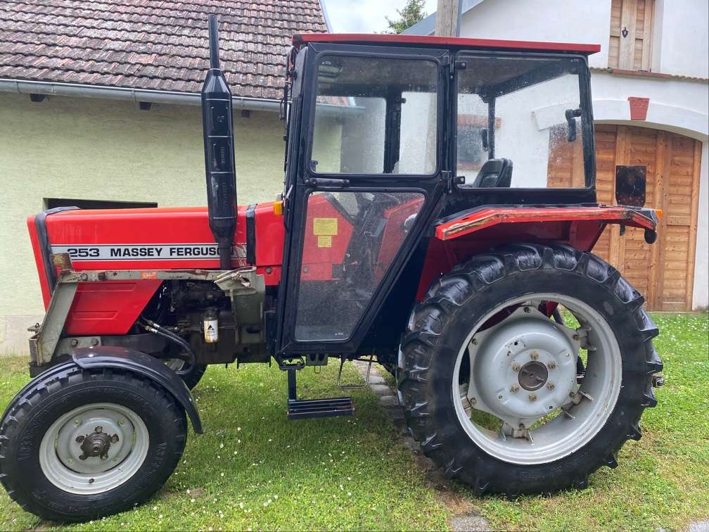 Massey Ferguson 253: Attachments, Specs, Price