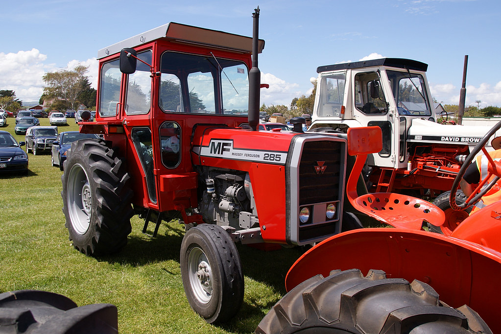 Massey Ferguson 285: Attachments, Specs, Price