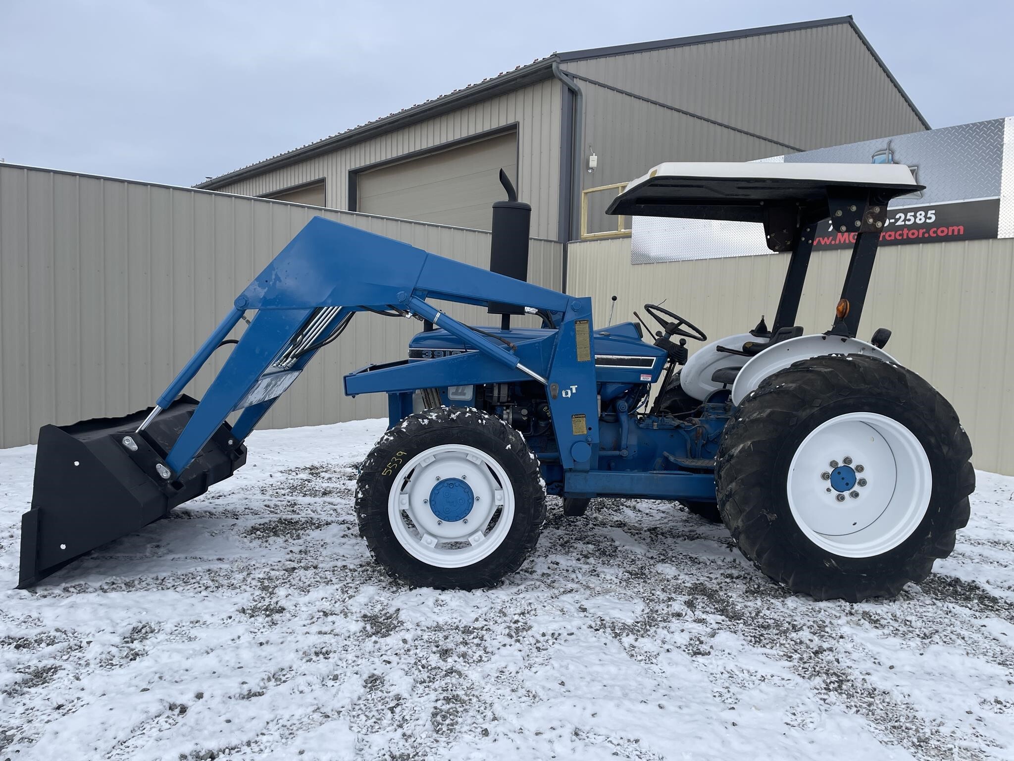 New Holland Ford- 3910: Attachments, Specs, Price