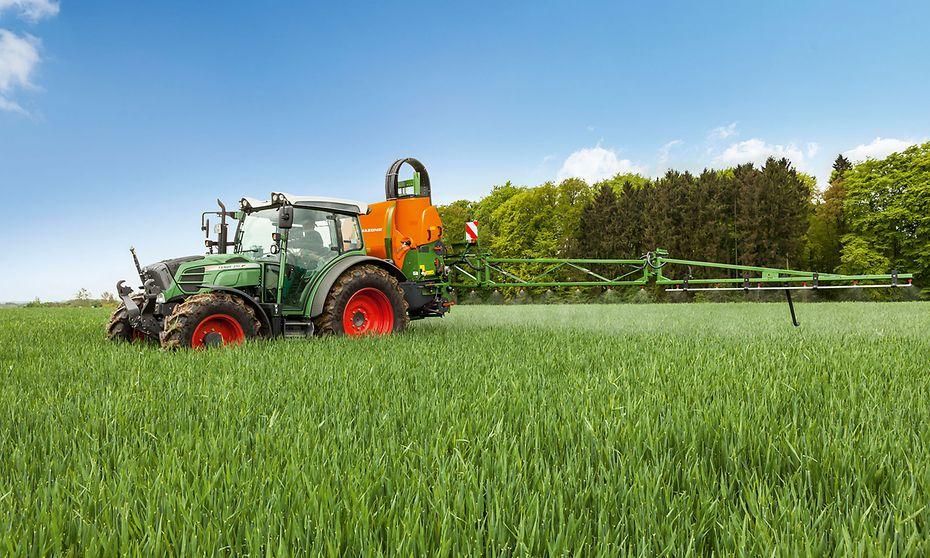 Amazone UF 1201 Sprayer | AllMachines