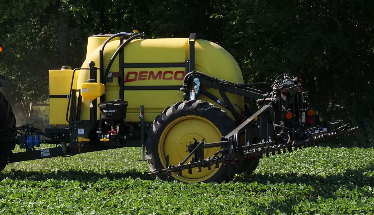 Demco 600 Gallon Pull Type Sprayer | AllMachines