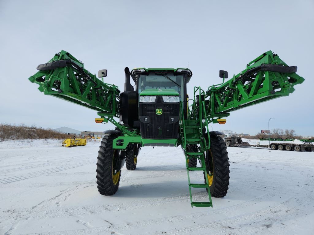 John Deere 410R Sprayer | AllMachines