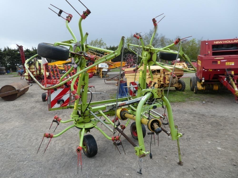 Claas Volto 52T Tedder Specs and Reviews | AllMachines