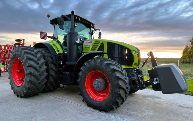 Claas Axion 960: Attachments, Specs, Price | AllMachines