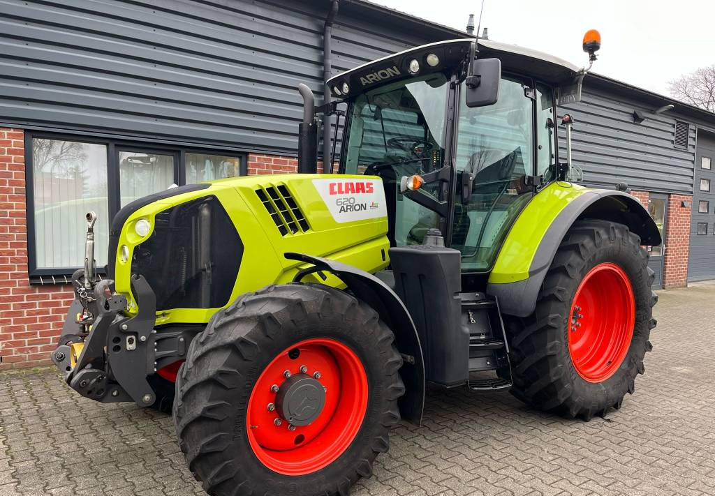 Claas Arion 620 Tractor | AllMachines