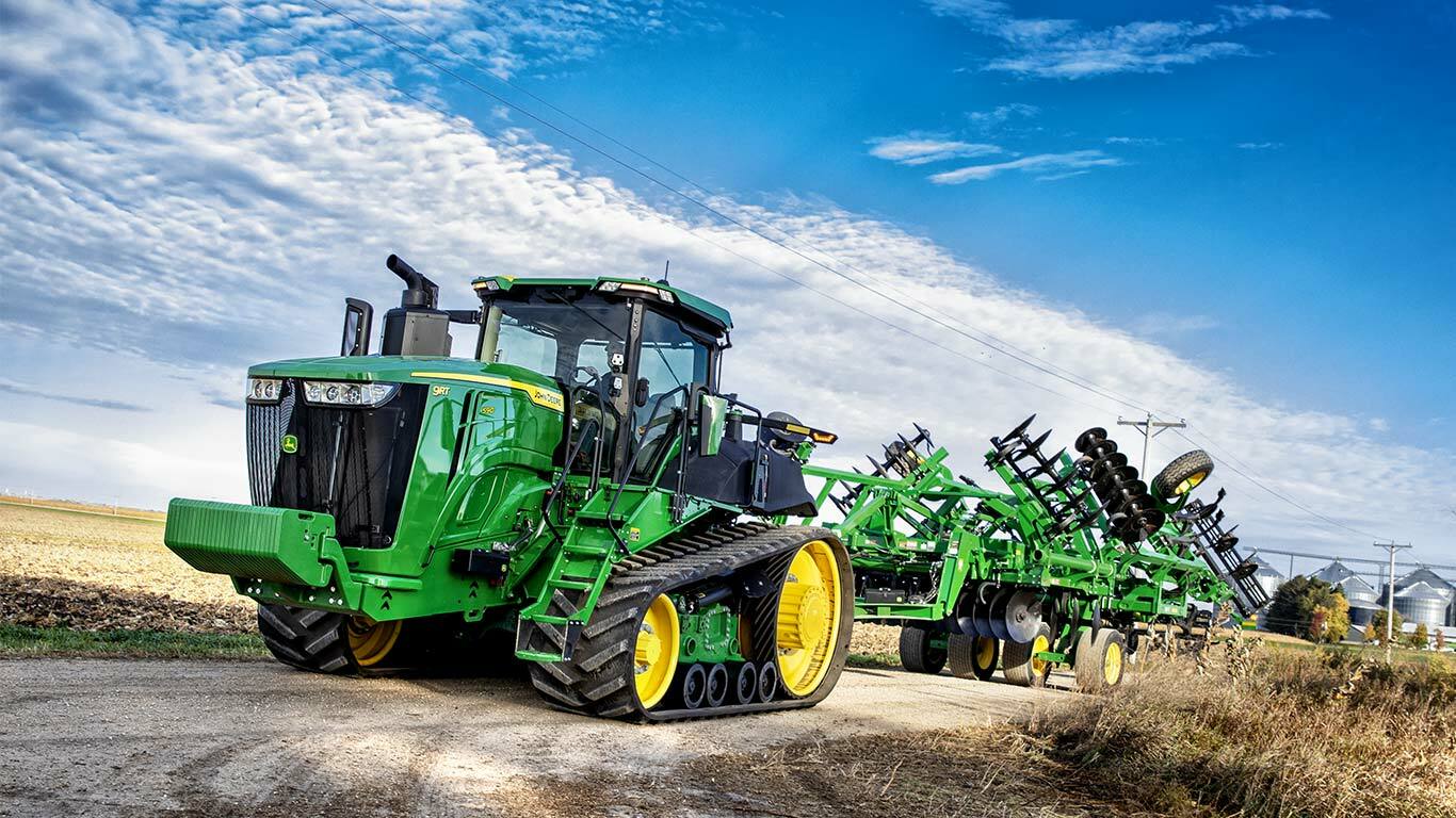 John Deere 9RT 590: Attachments, Specs, Price