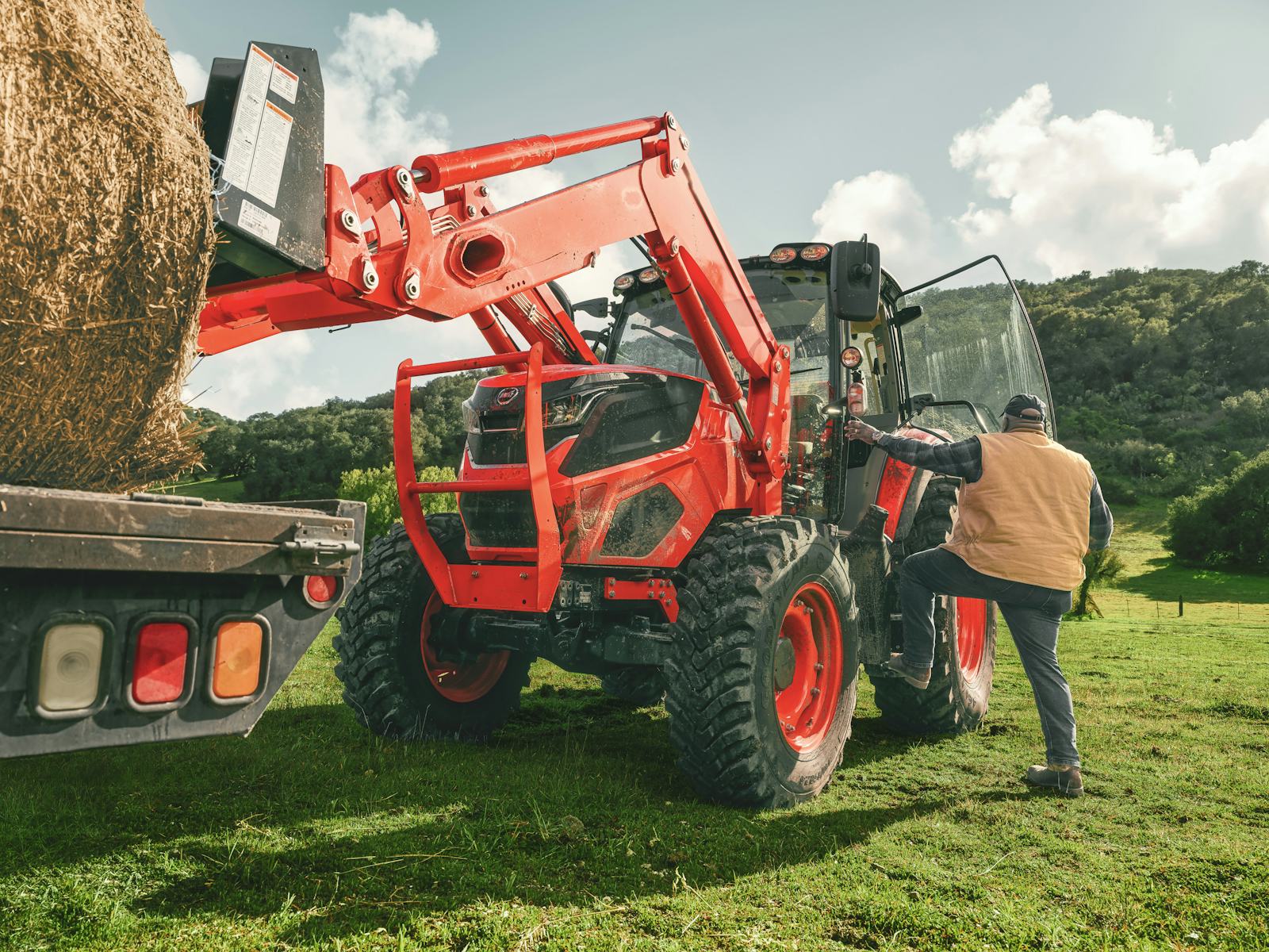 Kioti HX9010C Tractor | AllMachines