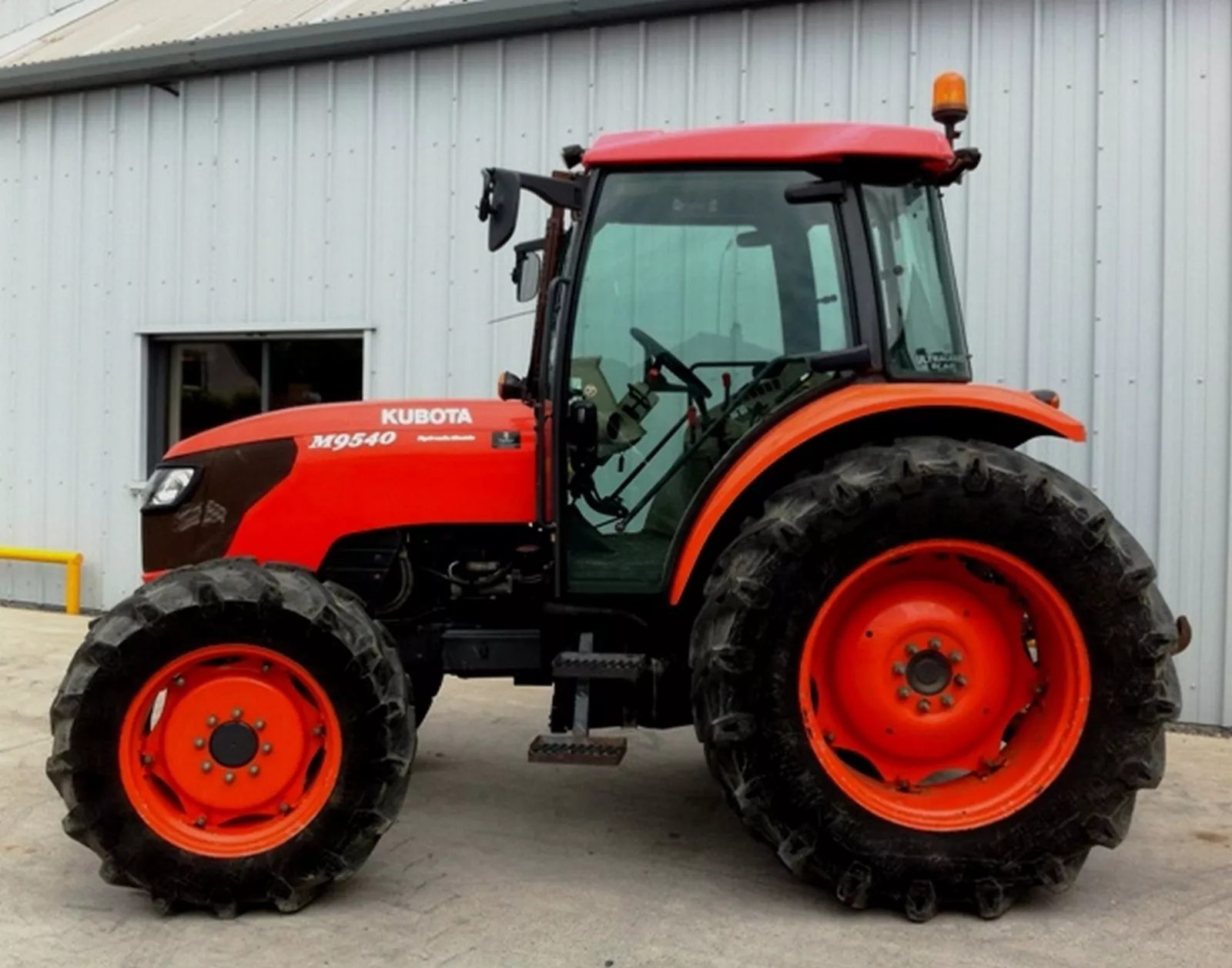 Kubota M9540 Tractor | AllMachines