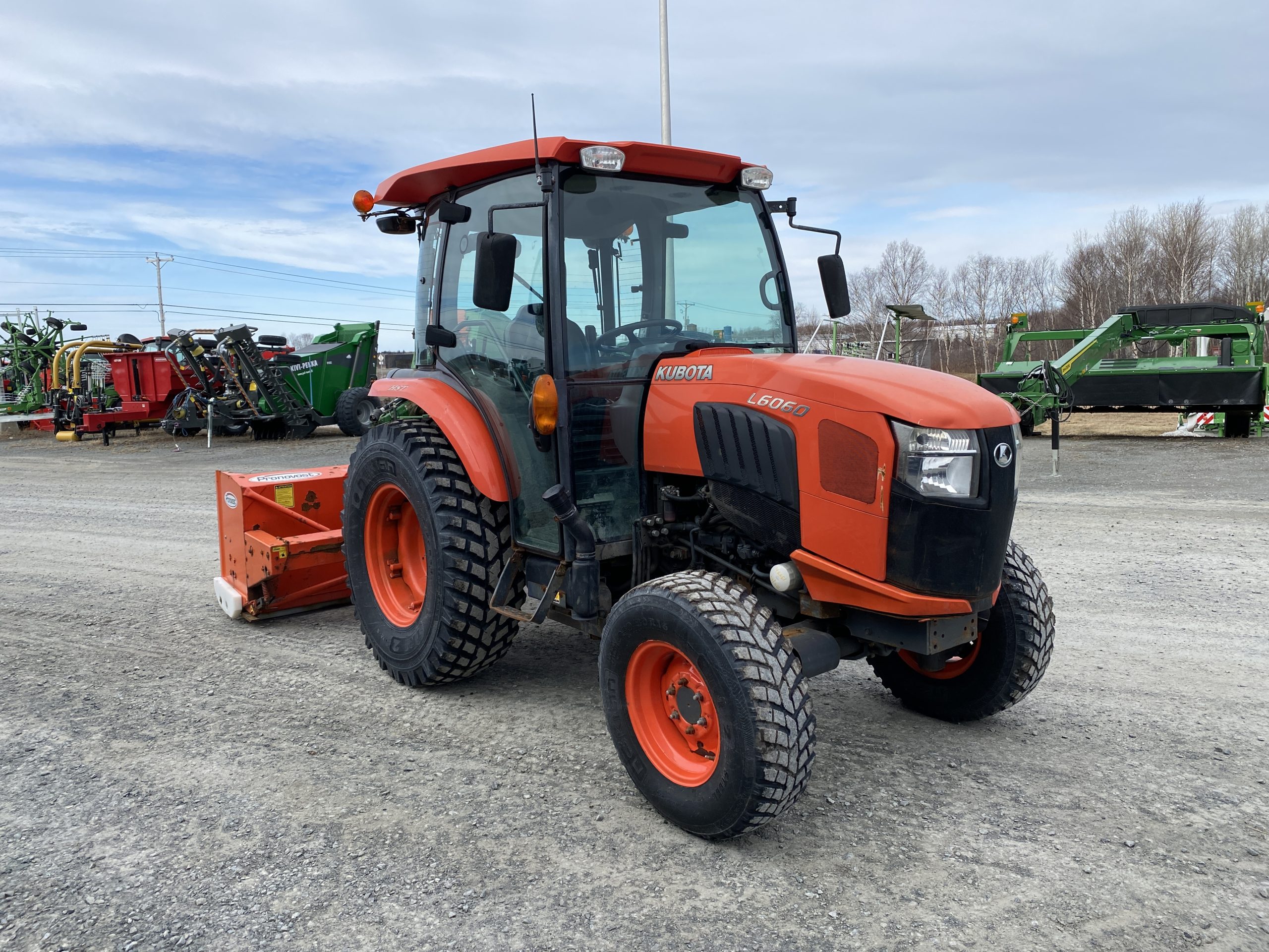 Kubota L6060: Attachments, Specs, Price | AllMachines
