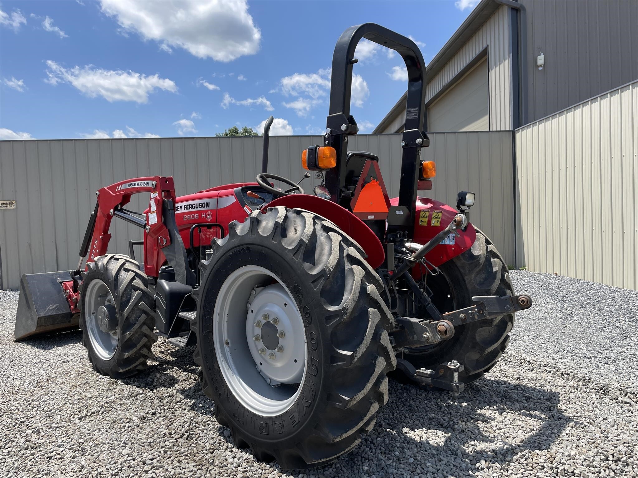 Massey Ferguson MF 2606H: Attachments, Specs, Price
