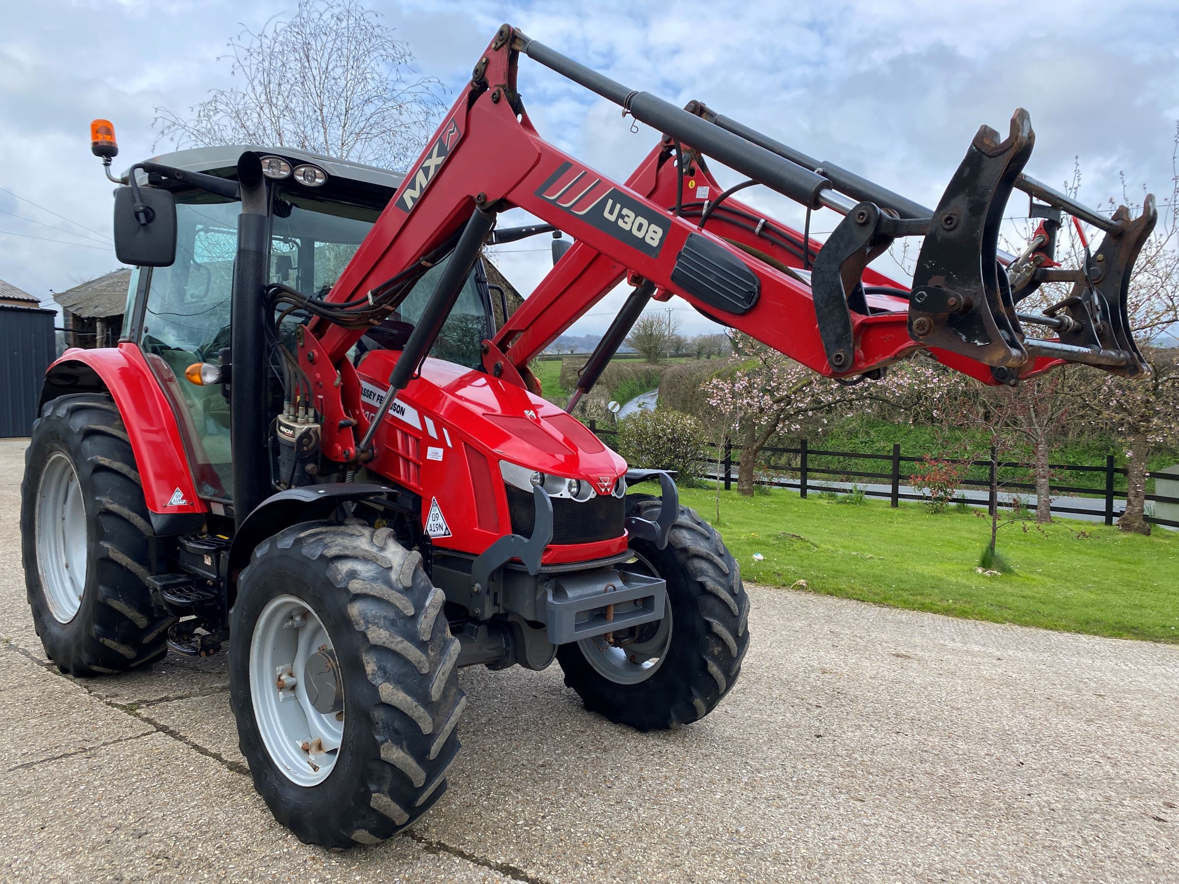 Massey Ferguson 5610 Tractor | AllMachines