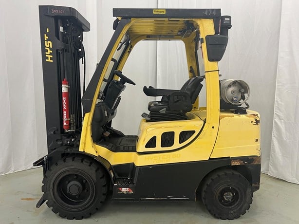 Hyster H70FT Forklift: Specs, Dimensions, Manuals