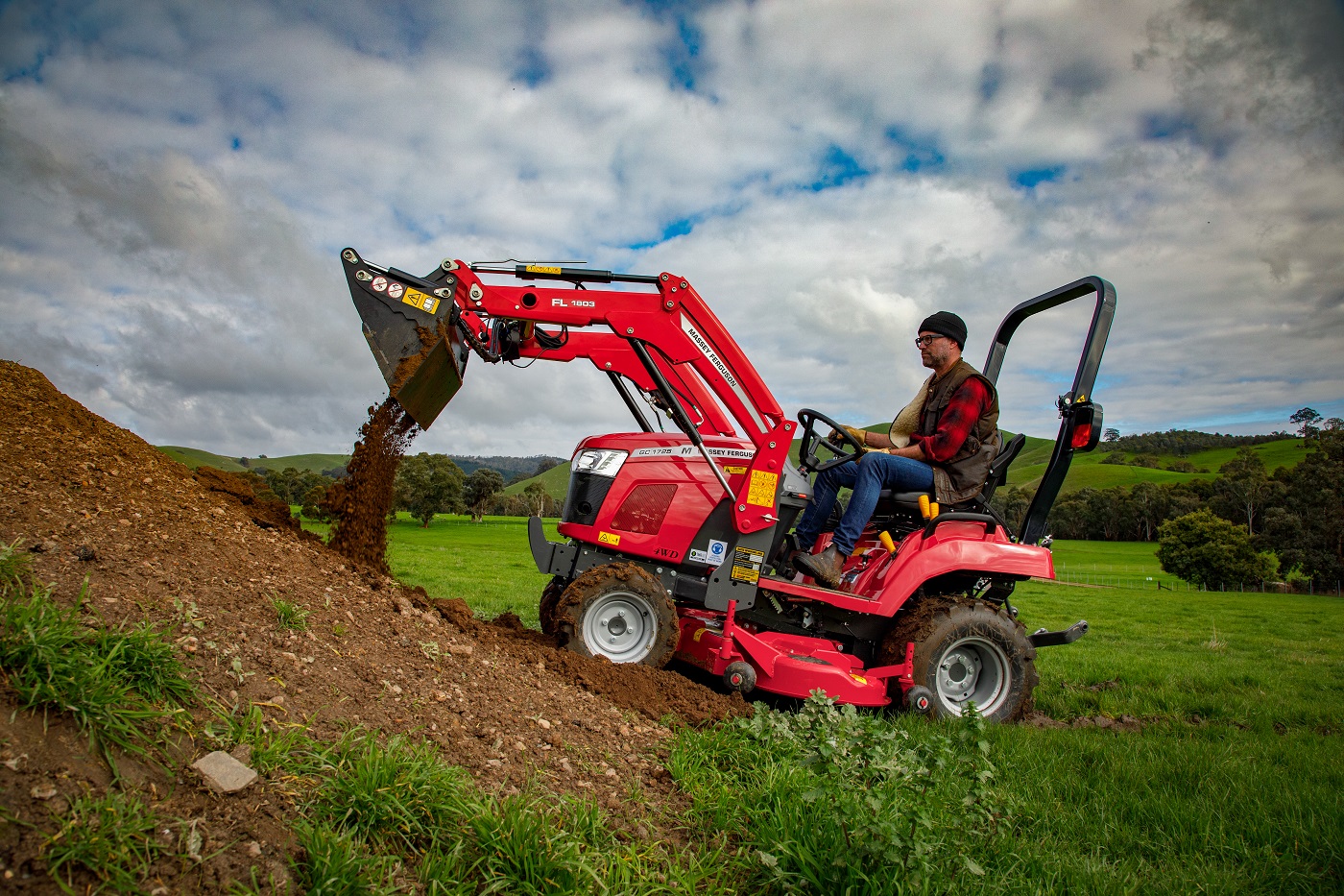 Massey Ferguson MF GC1725M: Attachments, Specs, Price
