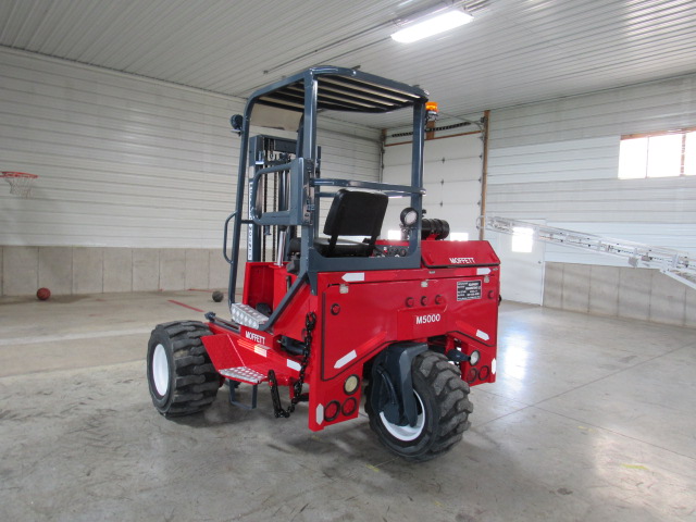 MOFFETT M5000 Truck Mounted Forklift: Specs Manuals
