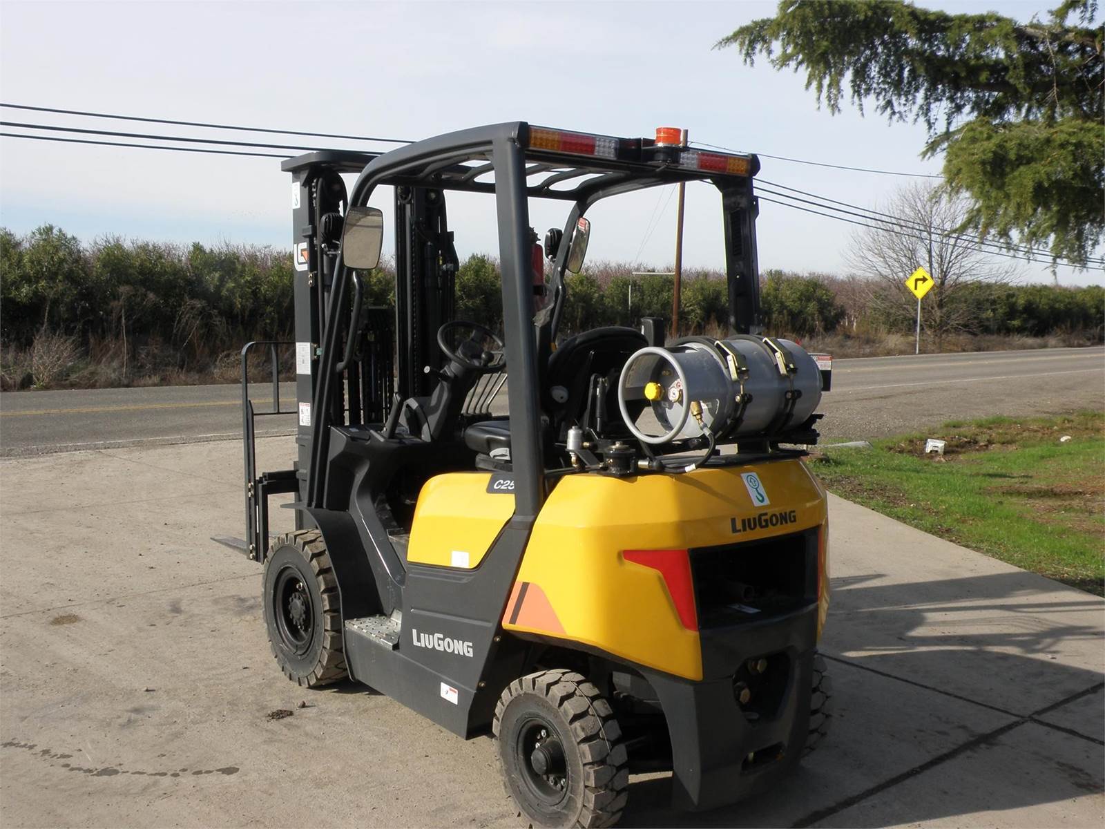 Liugong CLG2030G-3 Forklift: Specs, Dimensions, Manuals